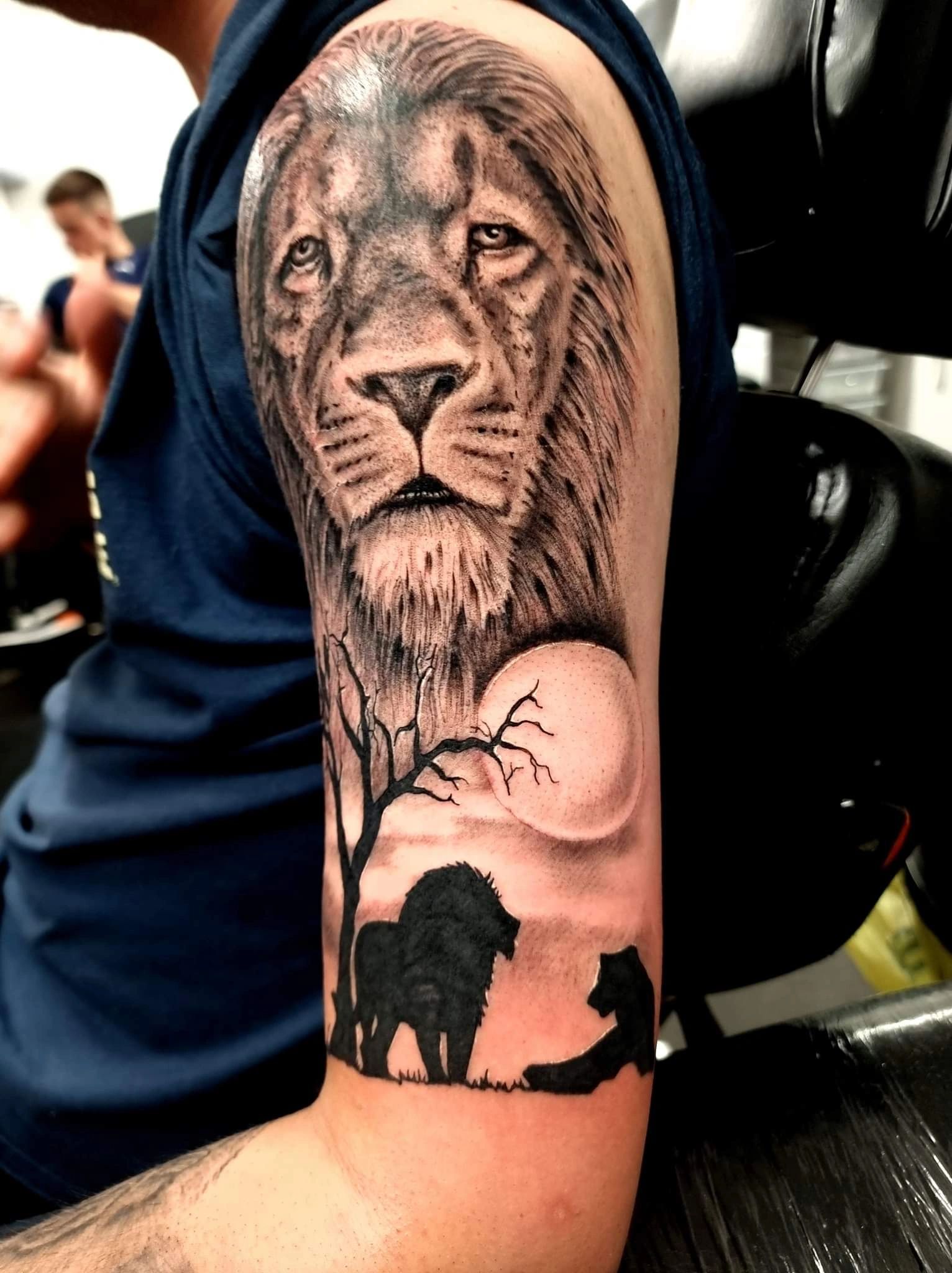 Tattoo Morningstar - Tattoos, Piercings